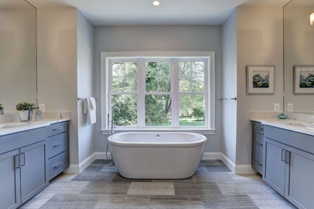 Bathrooms - Meridian Homes Inc.