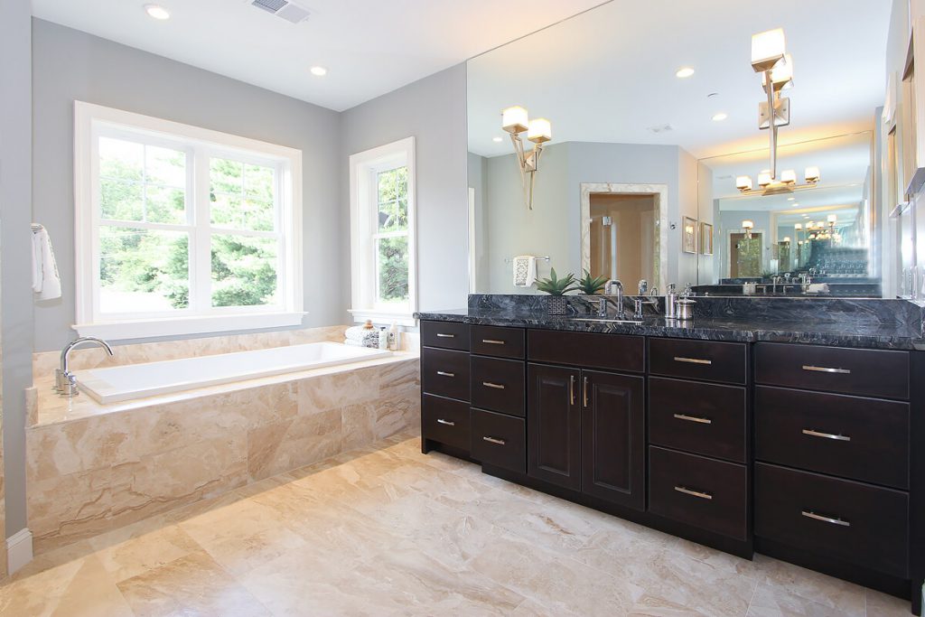 Bathrooms - Meridian Homes Inc.