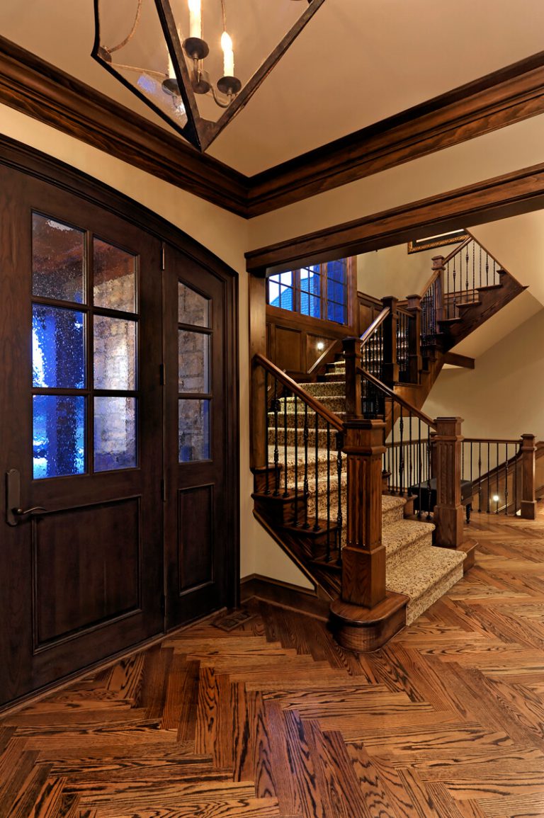 Foyer - Meridian Homes Inc.