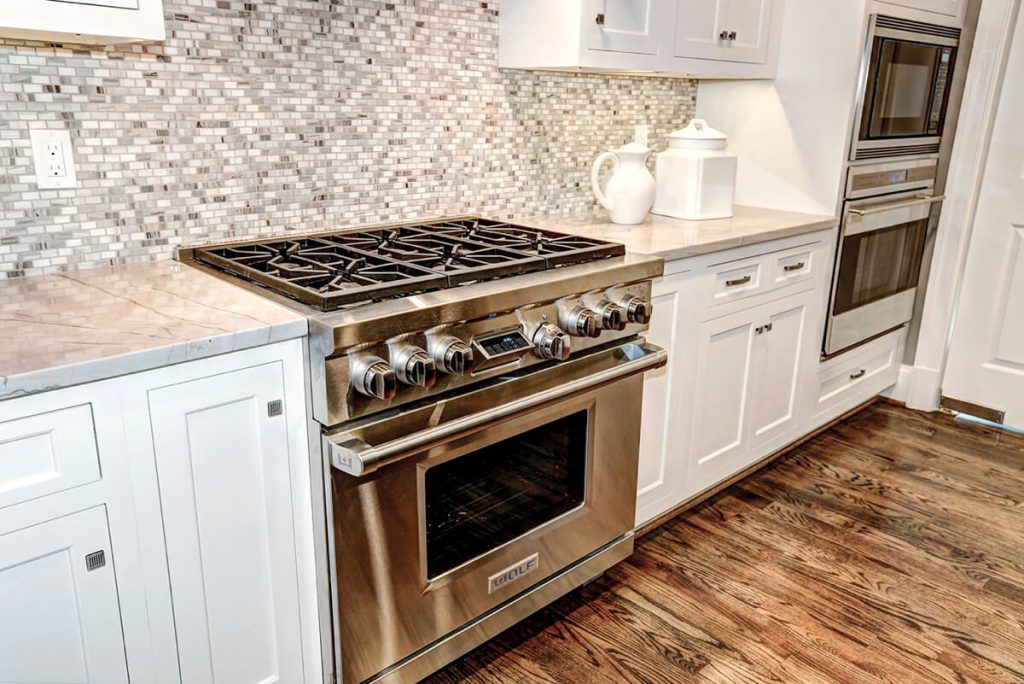 Kitchen - Meridian Homes Inc.