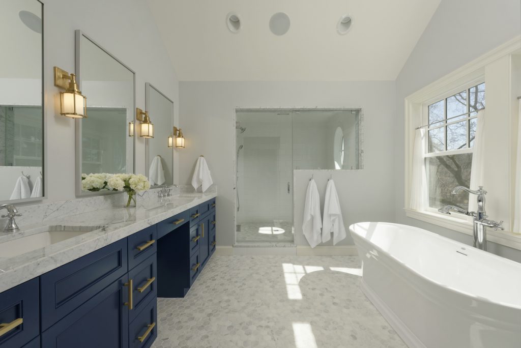 Bathrooms - Meridian Homes Inc.